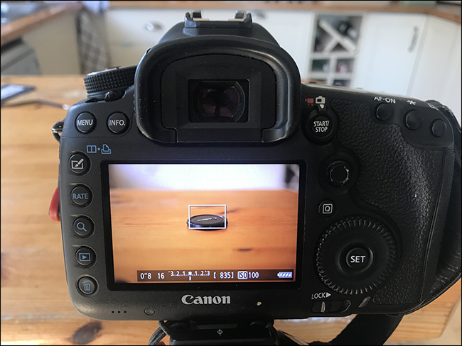 Cómo enfocar manualmente su DSLR o cámara sin espejo - ResponTodo